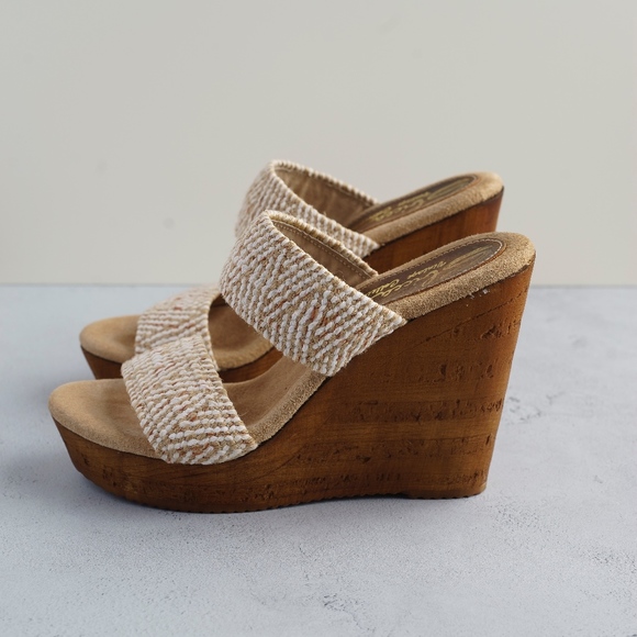 Sbicca | Shoes | Sbicca Platform Heel | Poshmark